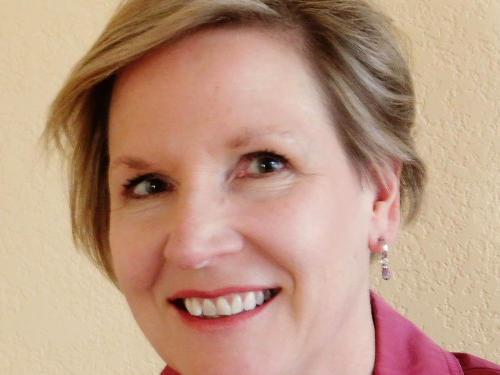 Sue Tinnish | Vistage Chair Executive Coach in Chicago