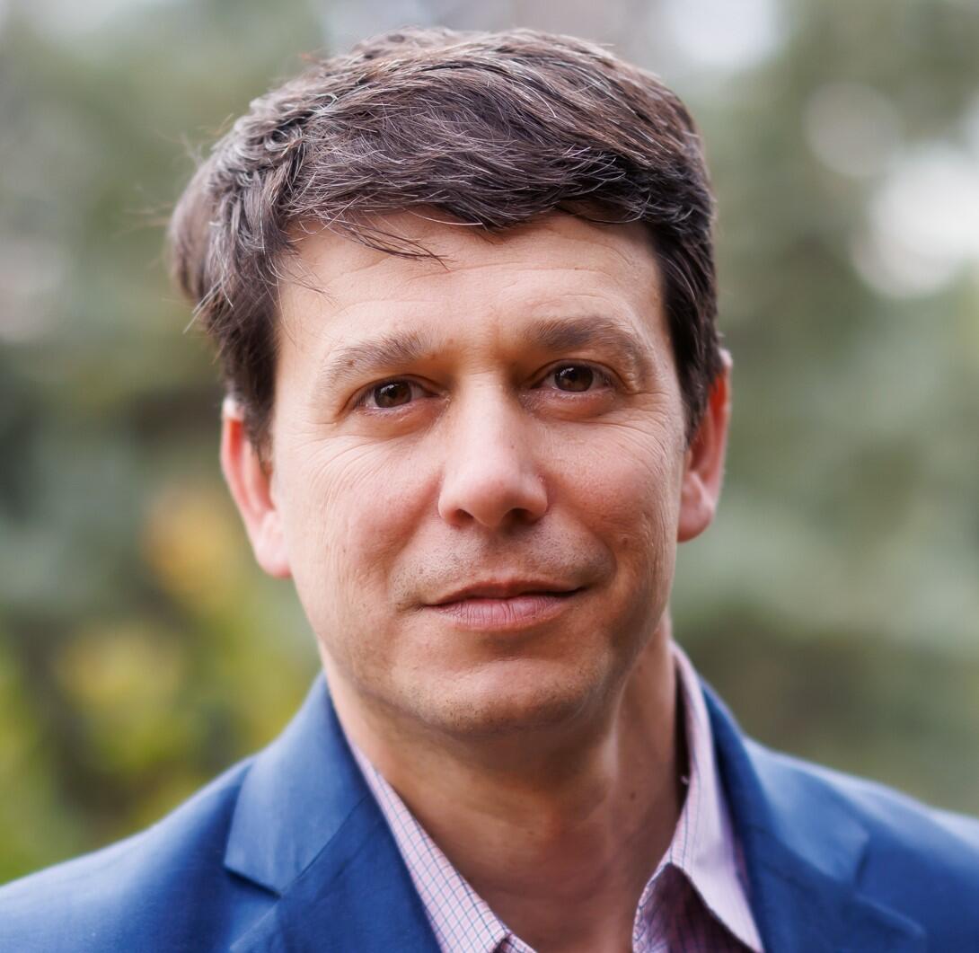 Gad Nestel | Vistage Chair Executive Coach in Putney